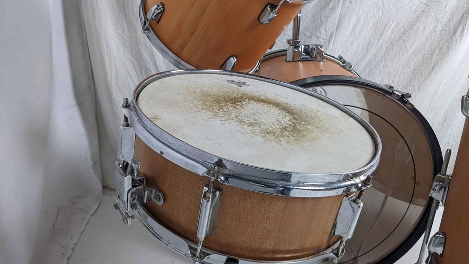 Wood drum shell pack custom stained Colonial Maple – Open Mind Drums